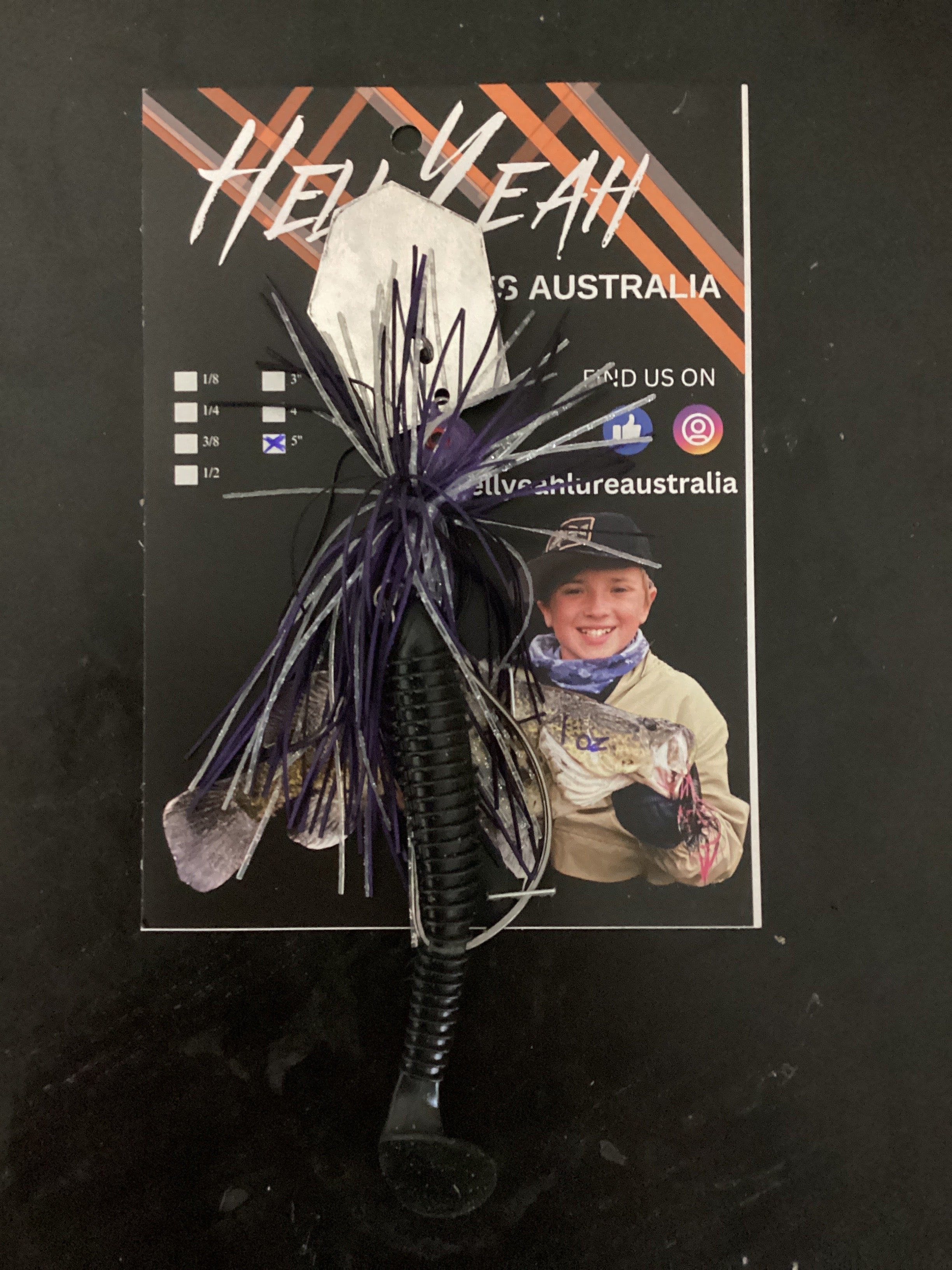 Hell Yeah 1oz Weedless 5” Chatterbait – The Tackle Box